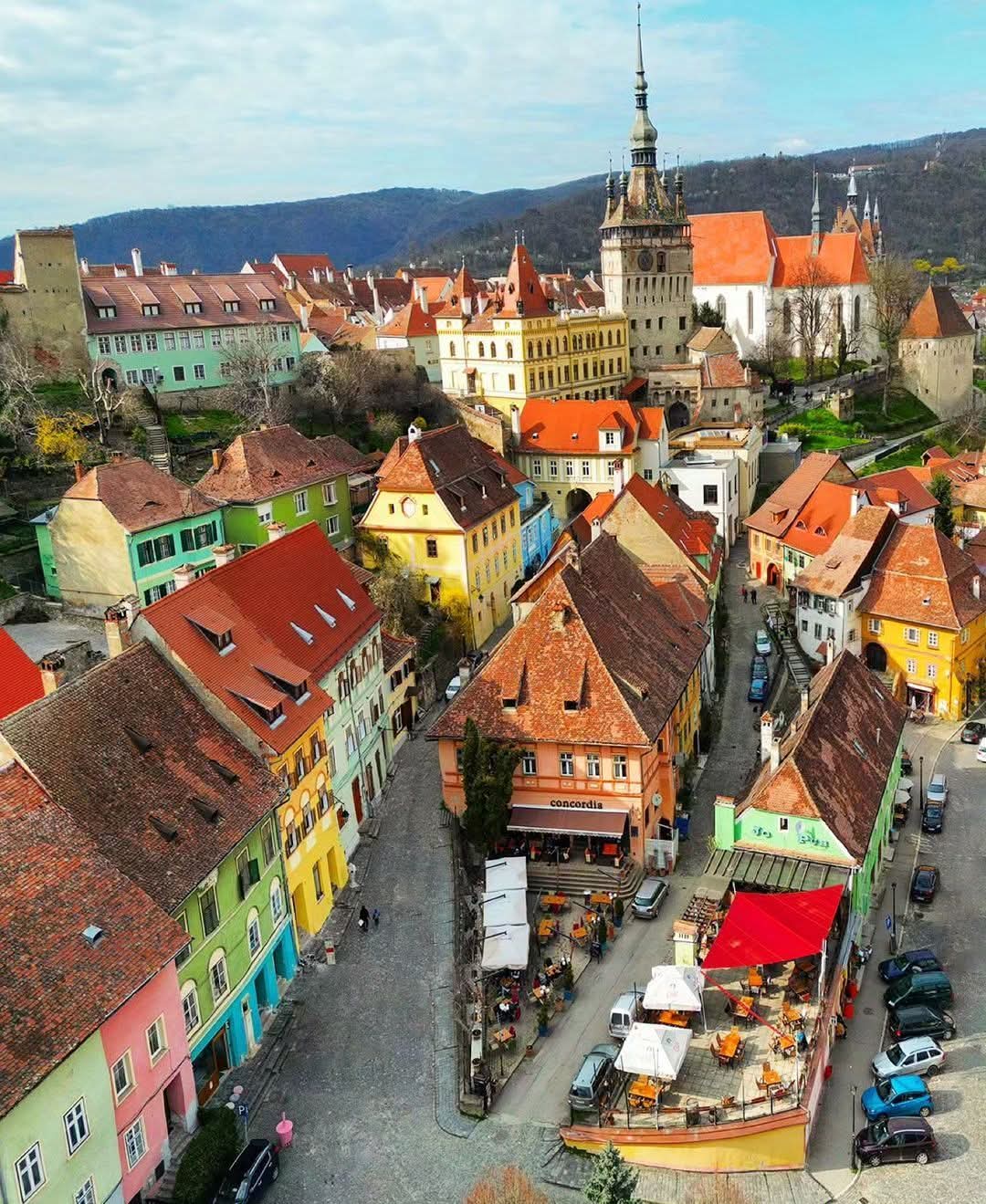 SIGHISOARA ORAS DE POVESTI MEDIEVALE CU REGI SI REGINE . Excursie 1 o ...